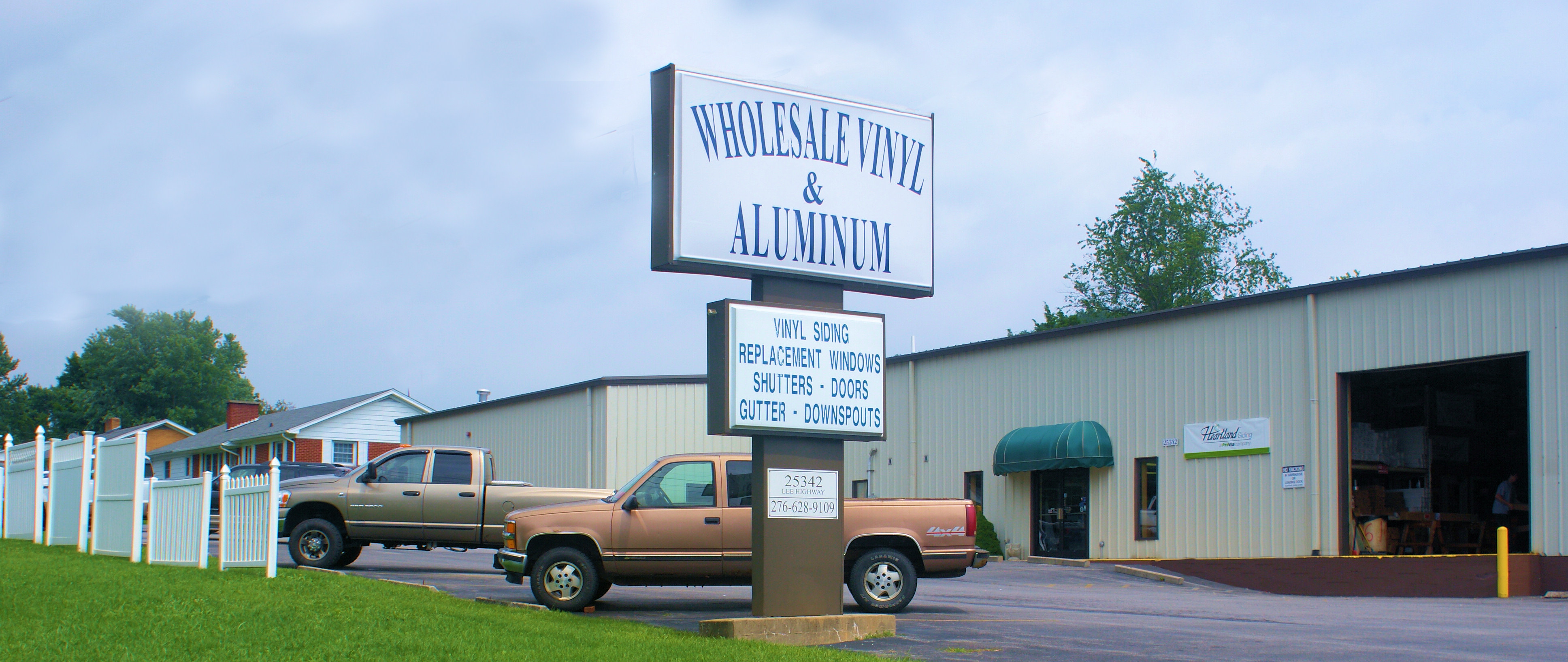 » Wholesale Vinyl and Aluminum